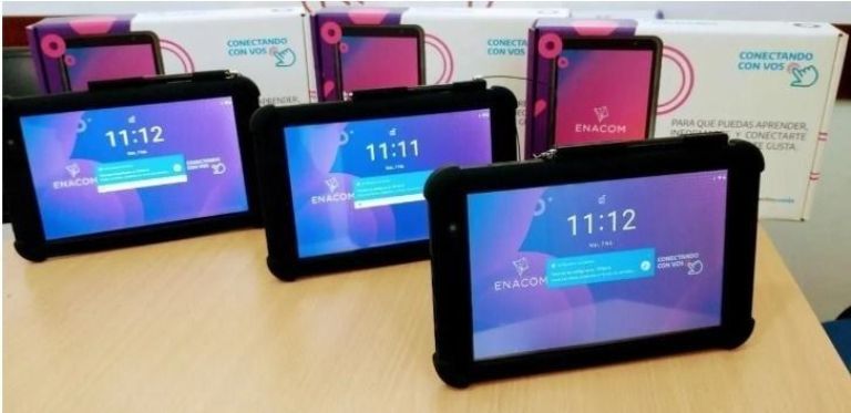 ENACOM entrega tablets gratis: cómo es el dispositivo digital | ANR ...