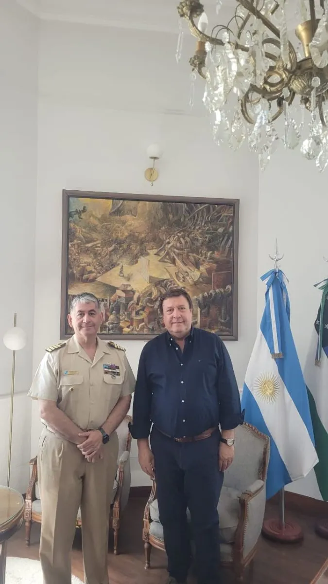 El Director de Región Sur de la Prefectura visitó al gobernador de Río ...