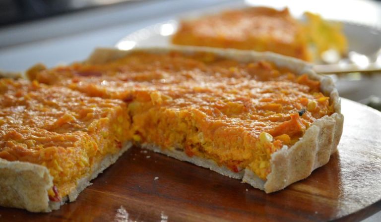 Hacé una tarta de zapallo, choclo y salsa blanca en pocos pasos | ANR ...