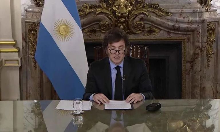 "El superávit fiscal, clave para Milei: qué es y cómo impacta en la ...