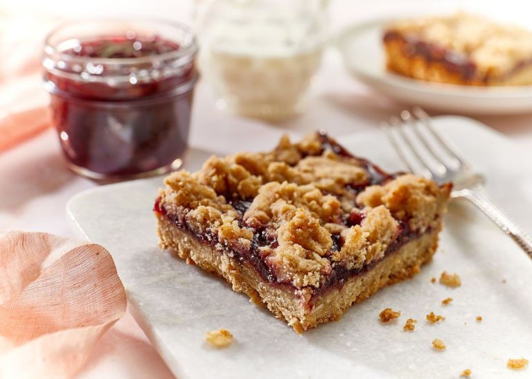 Una receta ideal para la tarde del domingo: tarta crumble de membrillo ...