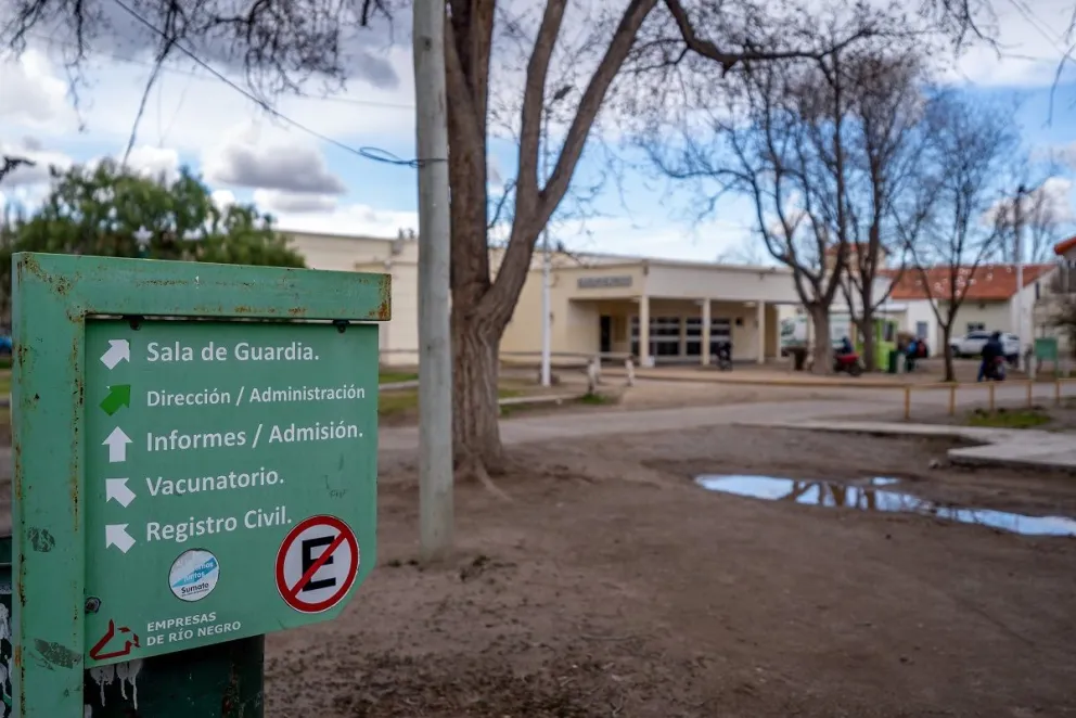El hospital de Roca volvió a funcionar con normalidad luego de la ...