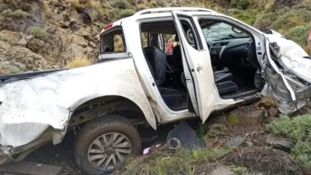 Mató a su pareja arrojando una camioneta por un barranco en Neuquén ...